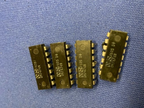 QTY-1 DM7474N NSC 7474N VINTAGE 1974/76 14-Pin DIP OLD NS LOGO ...