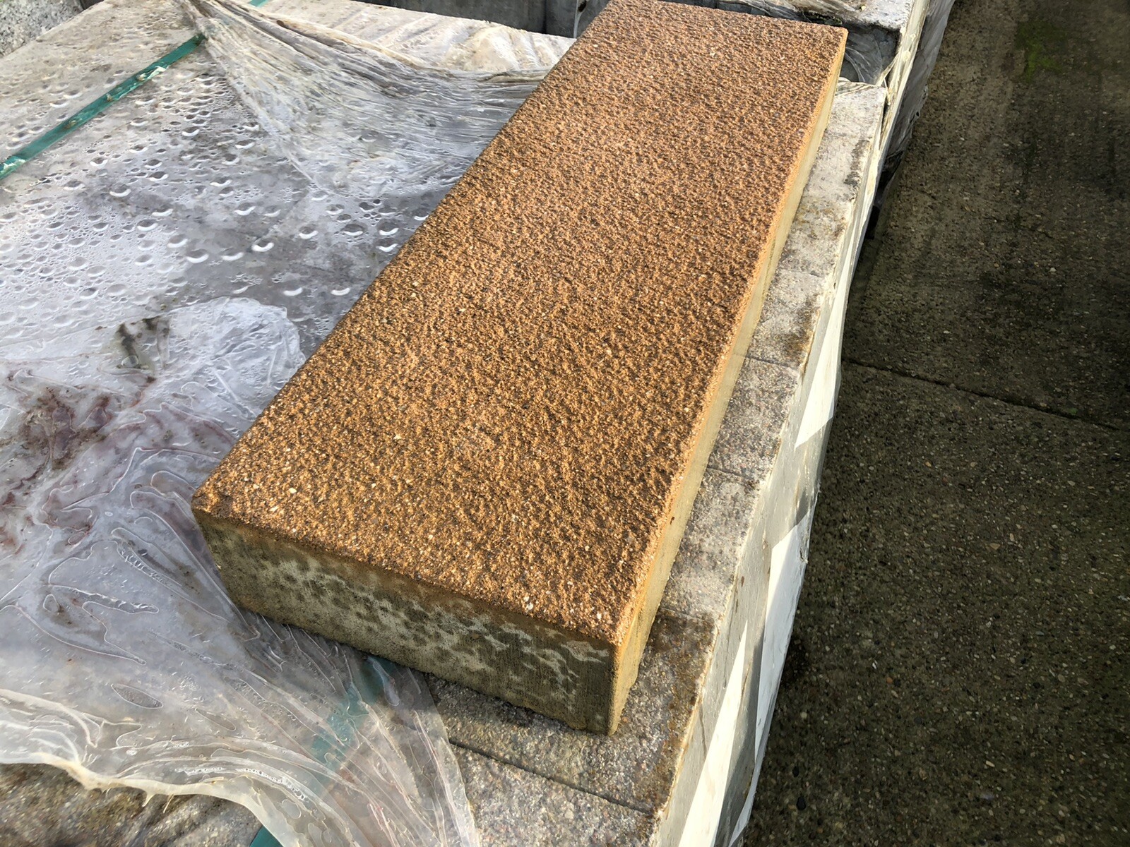 CHARCON ANDOVER GRANITE TOPPED CHESTNUT PAVING, EDGING, 80MM £25 M2 ...