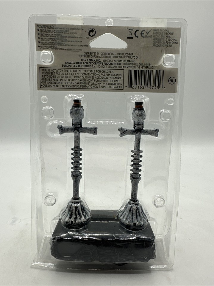 Lemax 2014 Spooky Town Spooky Scary Halloween Lamp Post Skulls Eyes ...