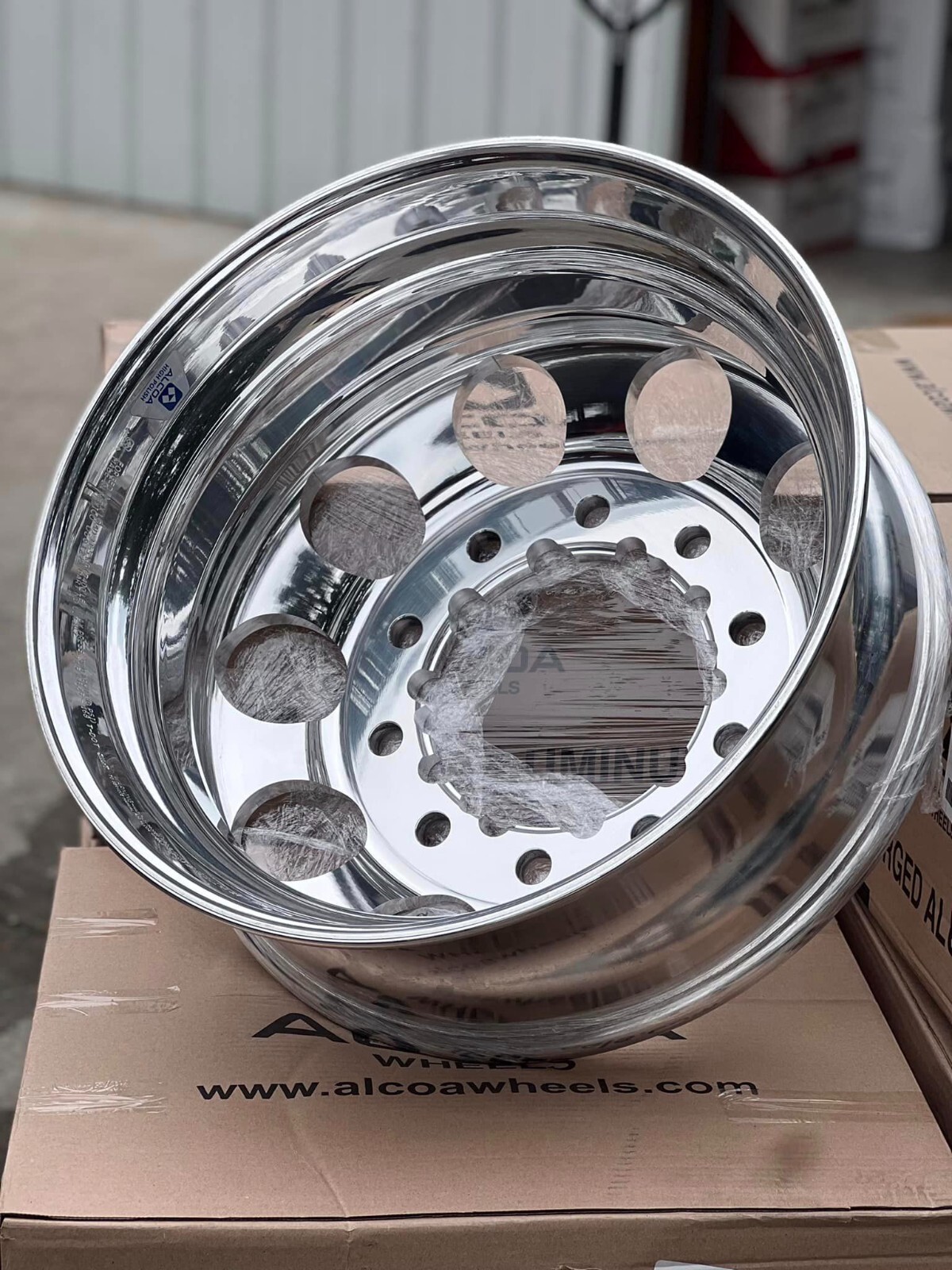 22" MEGA HOLE Alcoa Dually Wheels High Quality Polish Big Hole Dually ...