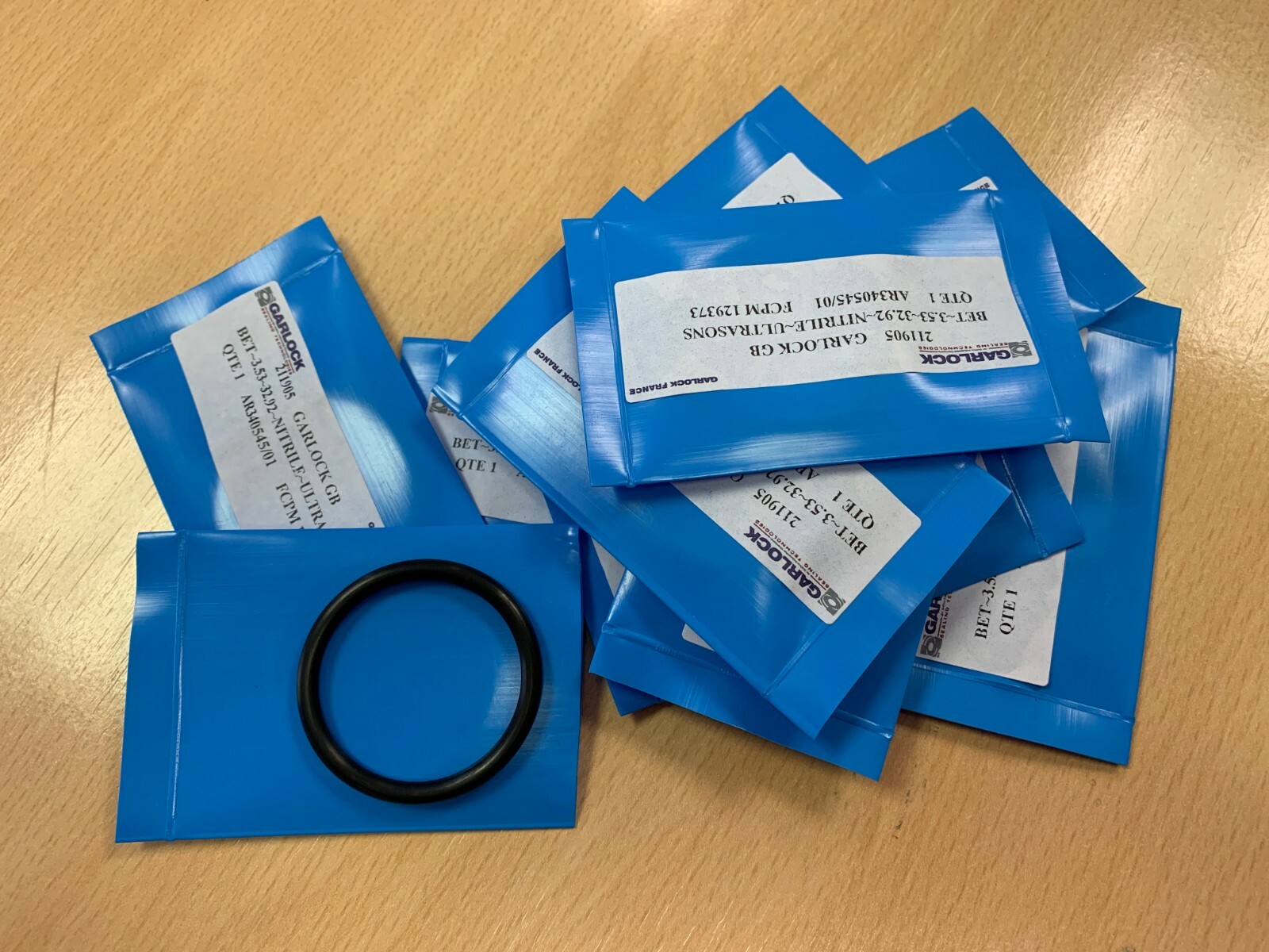 BS219 Nitrile 70 O'Ring (Pack of 10, individually wrapped)) | eBay UK