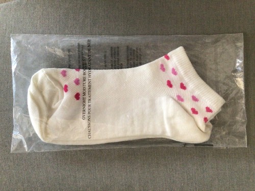 Avon Ladies Overnight Moisture Booties Socks White With Pink Hearts One ...