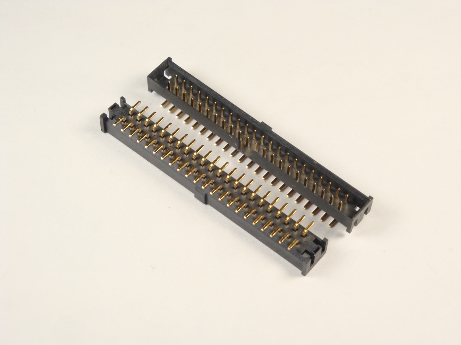 STMM-122-02-G-D-SM Samtec 2mm Shrouded Stacker Cable Strip 44 Pos Gold ...