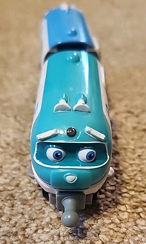 HOOT AND TOOT Chuggington Twins Train Engines with "Trading Card" Tomy ...