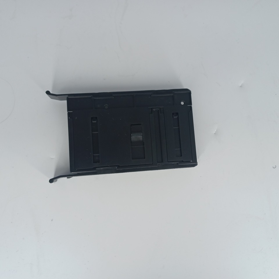 job lot x 4 Cooler master extendable Drive bay/caddy 2.5 " to 3.5 ...