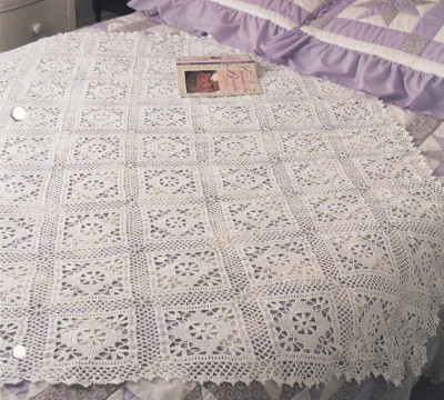 Annie's Crochet Afghan DAISY-MAY Tablecloth Pattern Leaflet | eBay