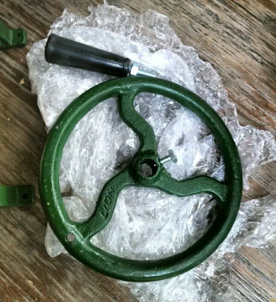 .DrySquid Iron Hand Grinder Press Cast Extractor Sugar Cane Juicer ...