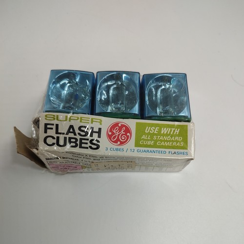 General Electric GE Super Cube Pack (3) Flash Bulbs | eBay