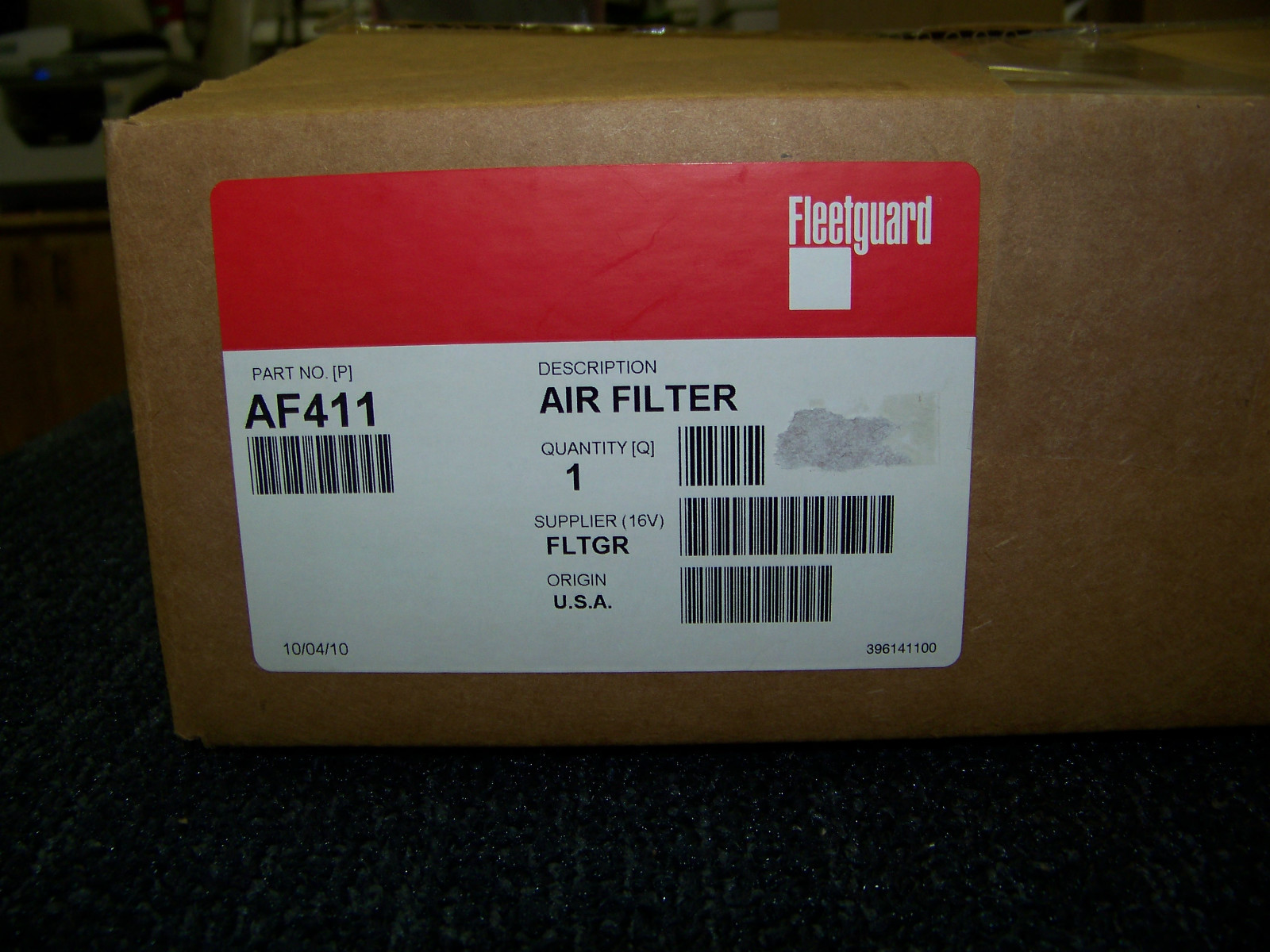 Fleetguard Air Filter #AF411 11 ea. New | eBay