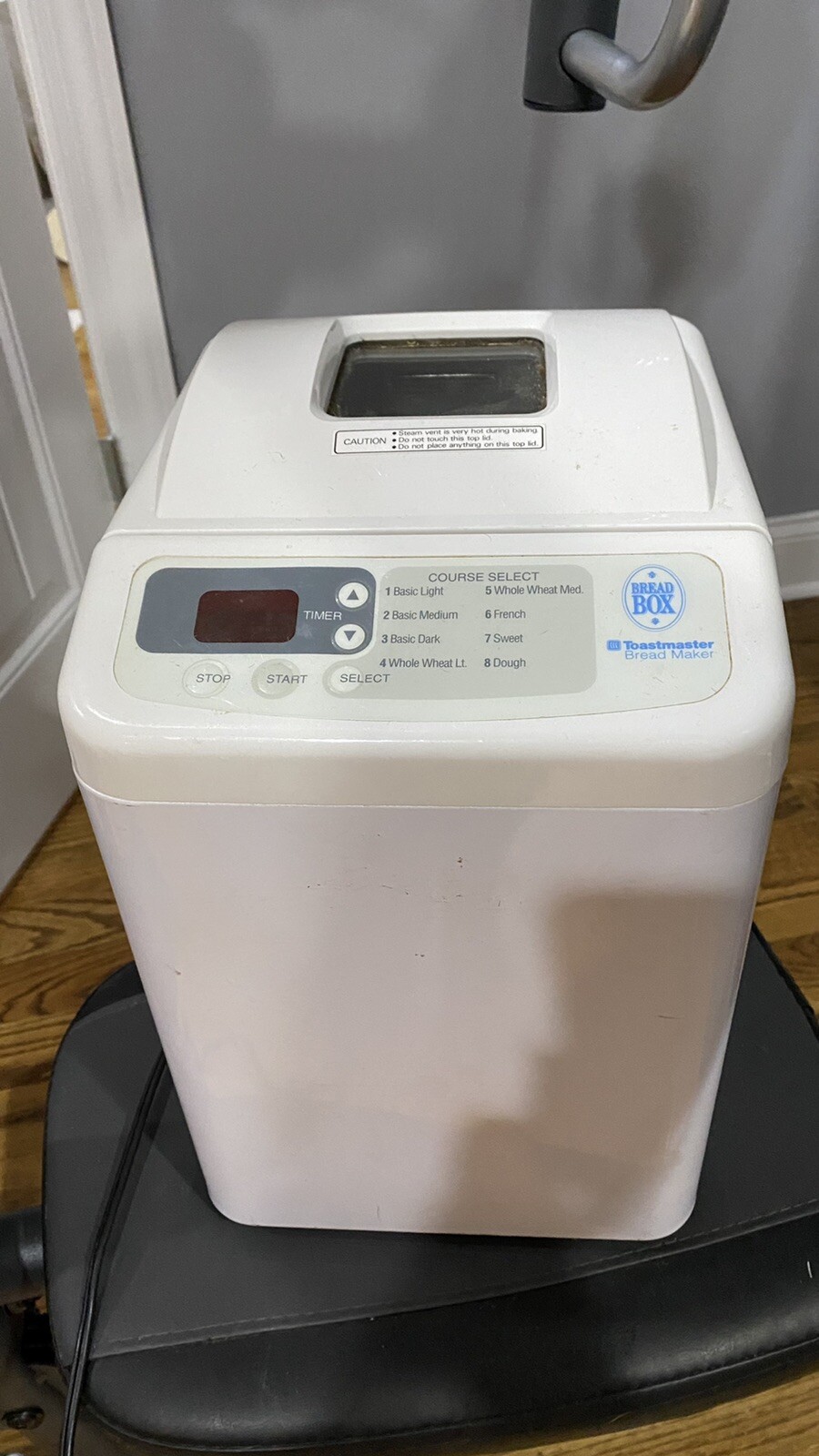 Toastmaster Bread Box Bread Maker Model 1194 Minimal Wear GREAT PRODUCT ...