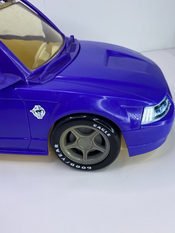 Vintage 1999 Barbie Ford Mustang GT Purple Convertible Car with Cloth ...