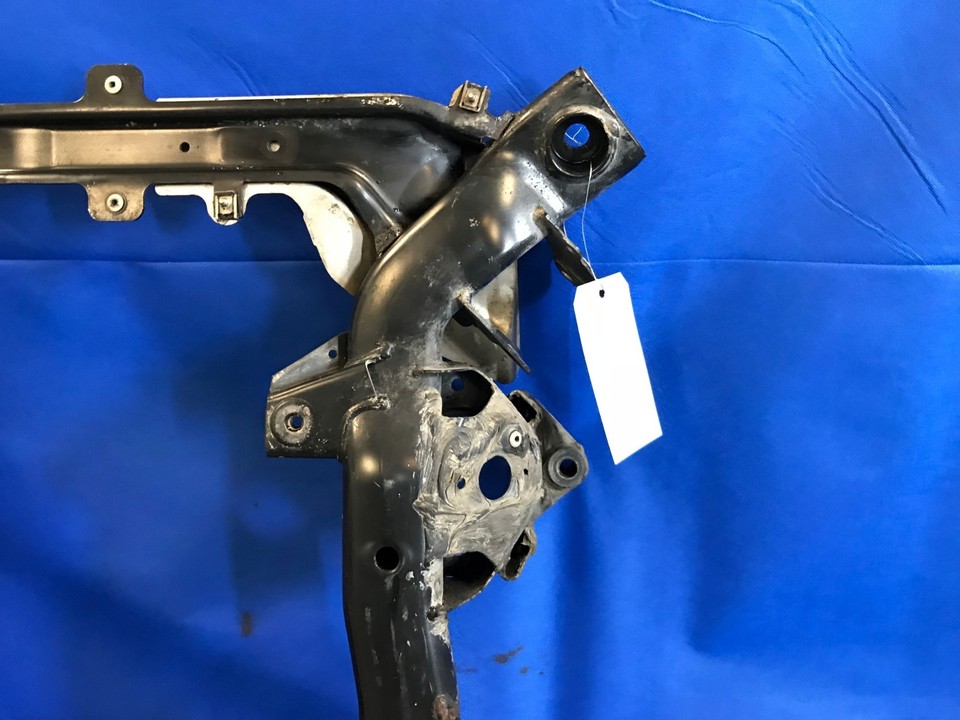 07-13 BMW E90 E91 E92 328XI 335XI AWD FRONT AXLE SUPPORT SUBFRAME ...