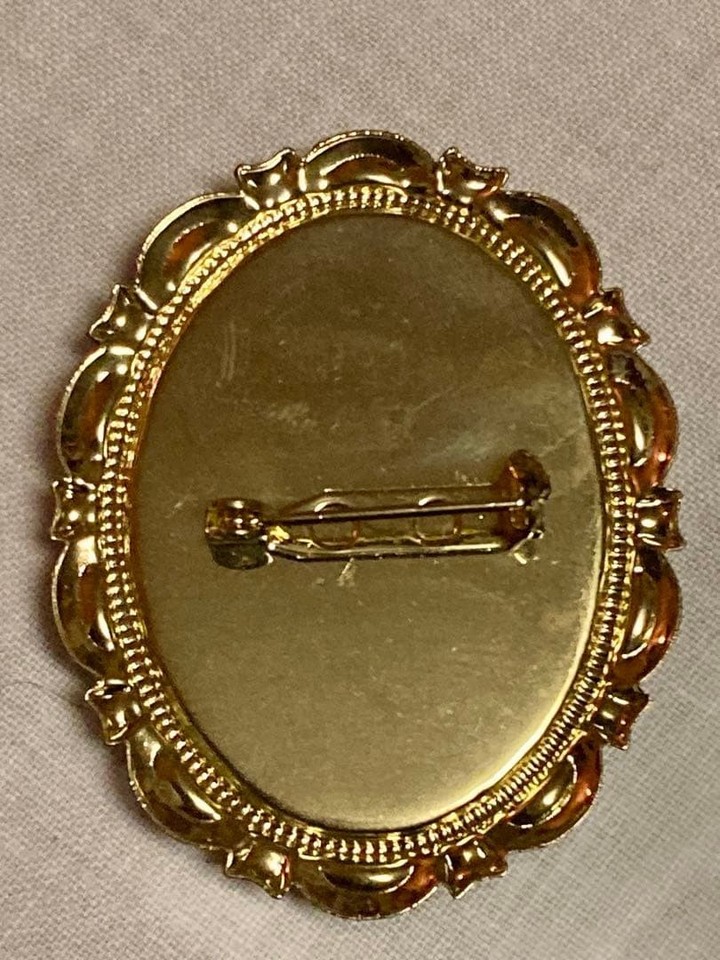 Cameo Woman Profile Pendant 2.5cm Oval Ceramic/Resin Metal Pin Antique ...