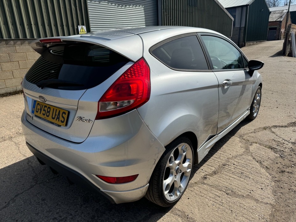 FORD FIESTA ZETEC S 2009 - 58 PLATE | eBay UK