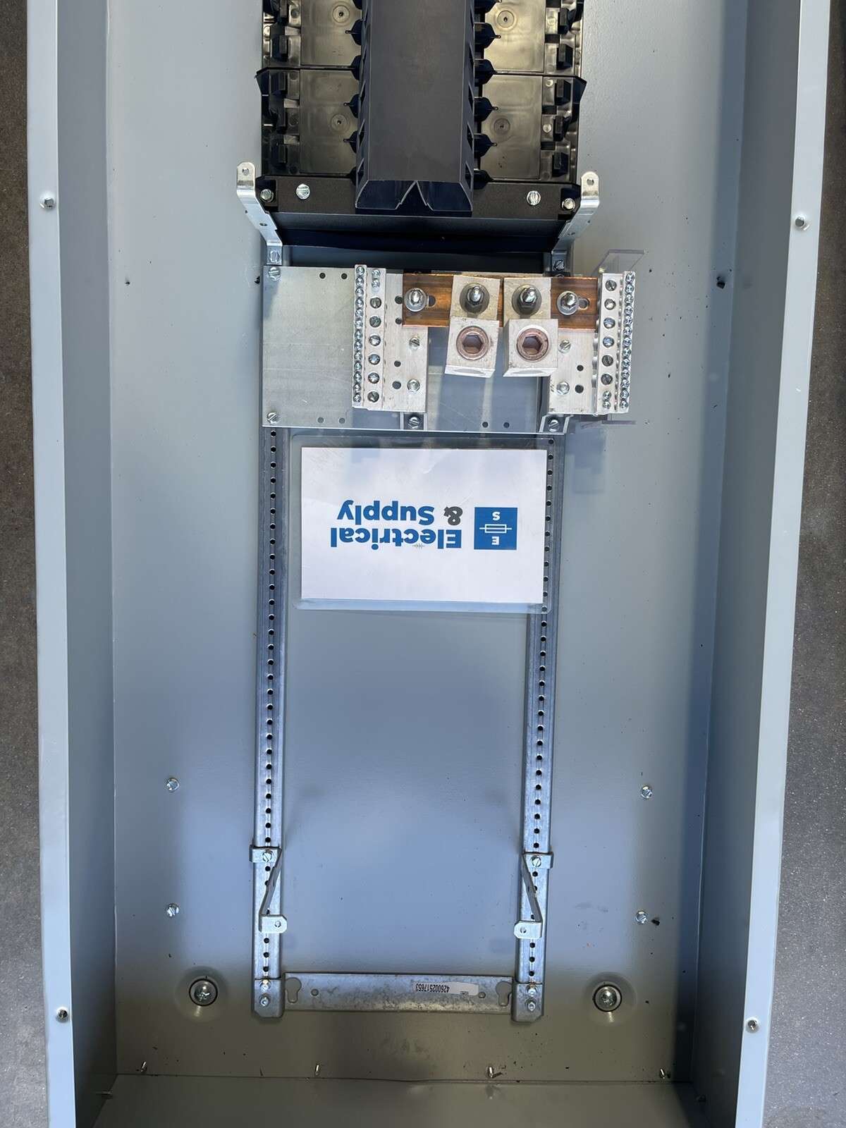 GE 600 Amp Panel 120/208v 480Y277 3ph 4w Nema 3R Outdoor Rated Rain ...