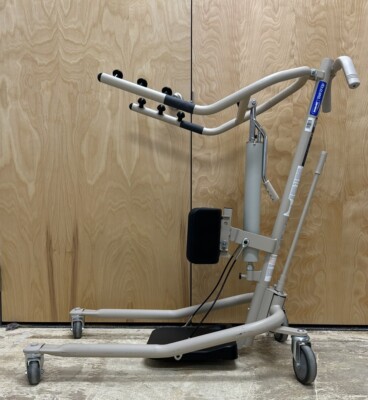 Invacare Get-U-Up Hydraulic Sit to Stand Patient Lift 350 lb Capacity ...