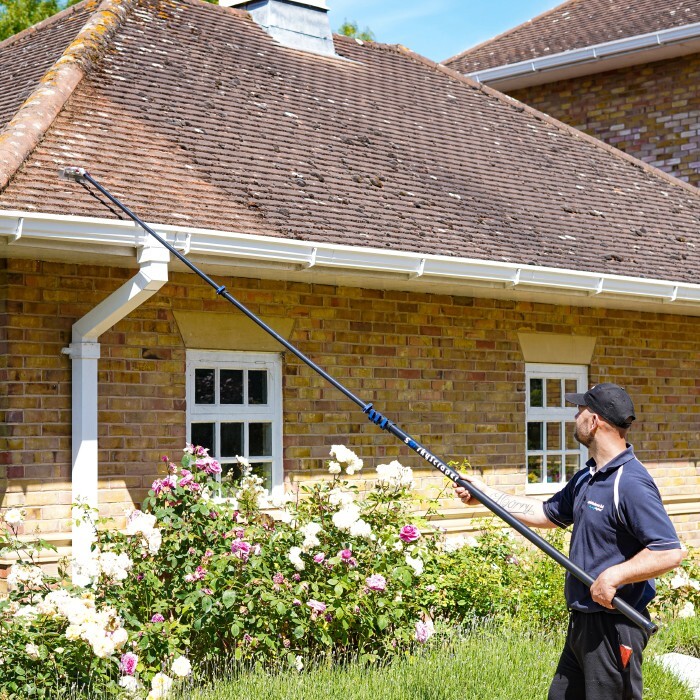 Roof Cleaning. Gutter Cleaning. SkyScraper 30ft Telescopic Pole Package ...