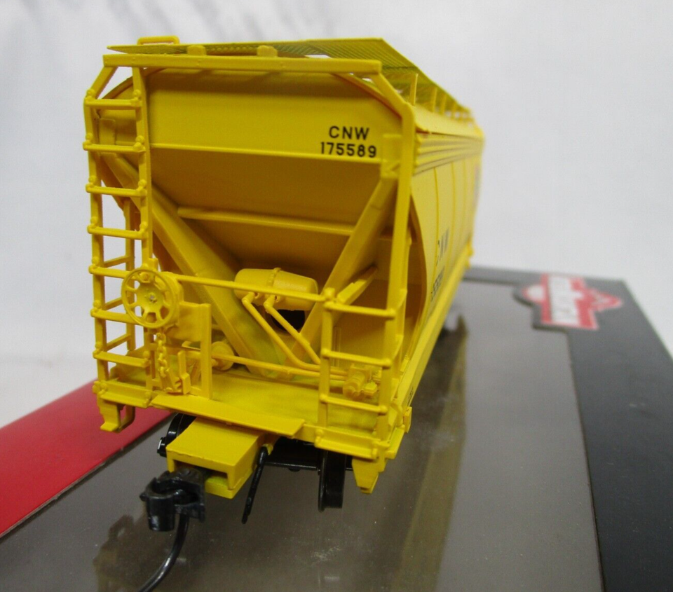 Intermountain HO Scale CNW Chicago North Western ACF 2 Bay Covered ...