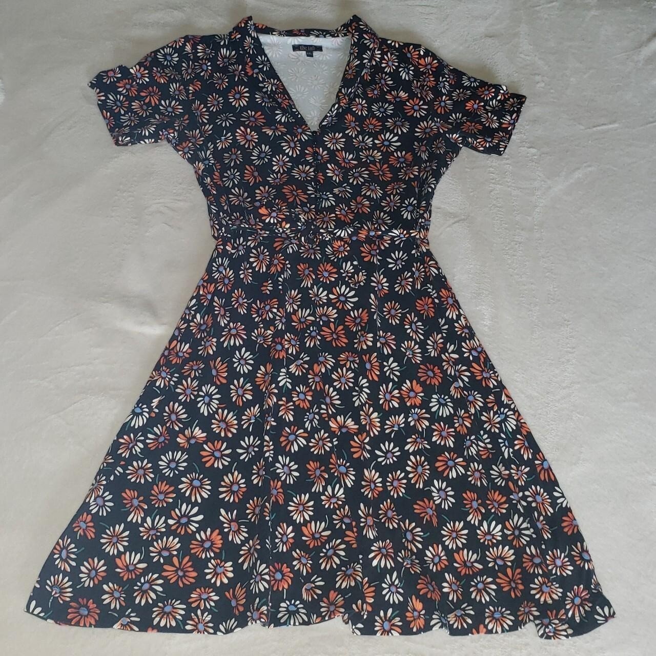 1960s Retro Vintage Style King Louie Black Floral Dai… - Gem