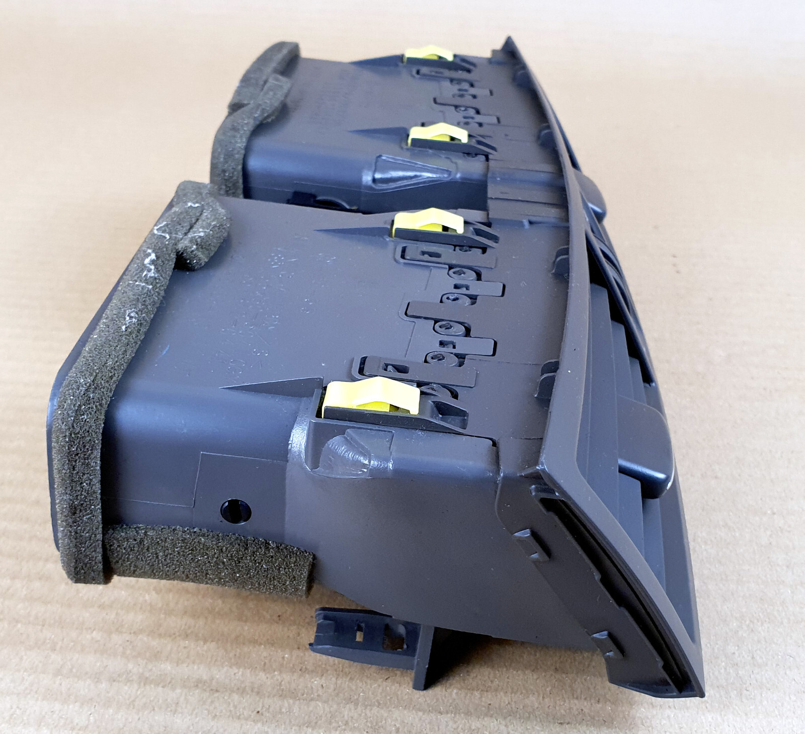 Lexus Gs350 GS430 2006-2011 Dash Center AC Air vent oem used Beige trim ...