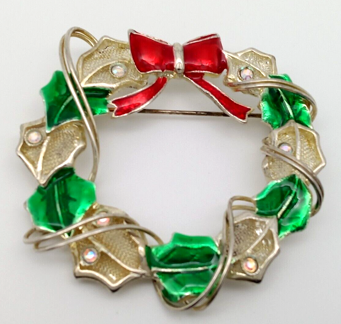 Christmas Wreath Brooch Pin Bow Aurora Borealis Rhinestones Gold Tone ...