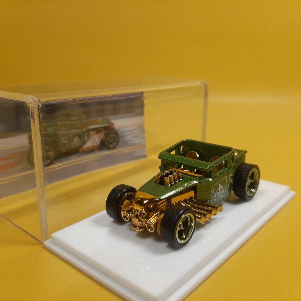 CUSTOM BONE SHAKER GREEN-GOLD Hot Wheels REAL RIDERS Limited RARE +case ...
