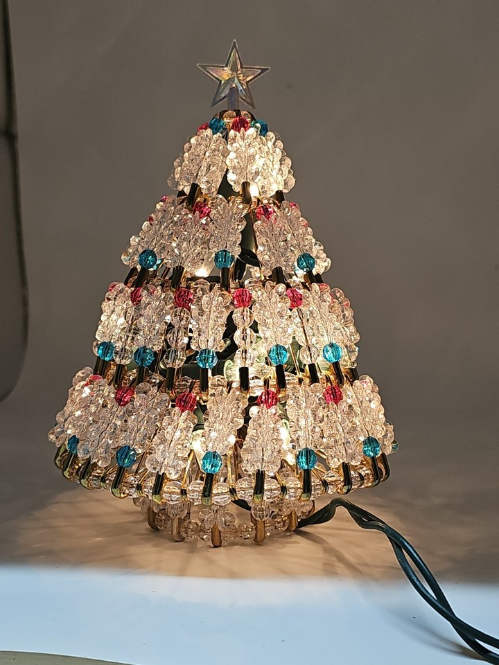 LIGHTED CHRISTMAS TREE Safety Pin Art Handmade GOLD SAFETY PINS Pink ...