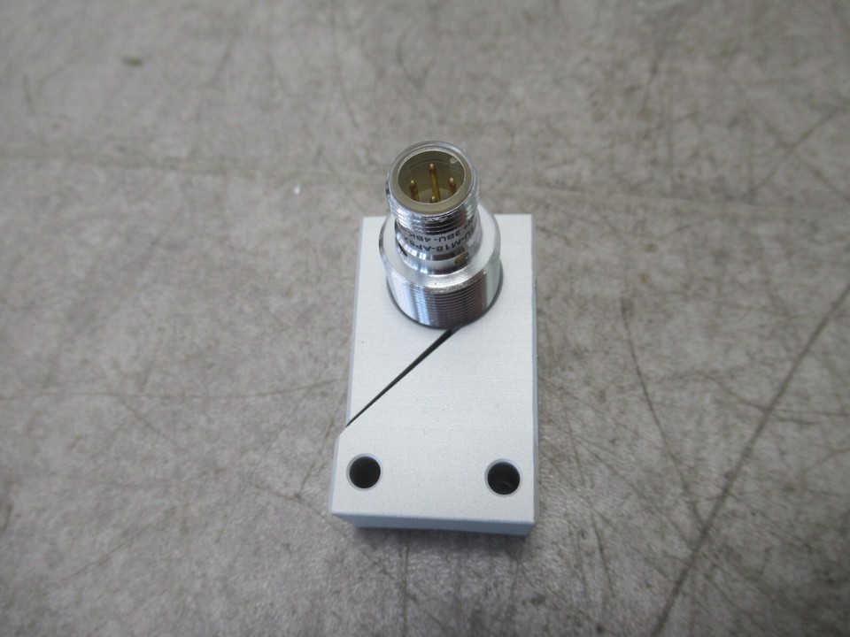 SEW 1852418 Proximity Sensor + Mounting Turck BI5U-M18-AP6X-H1141/S331 ...