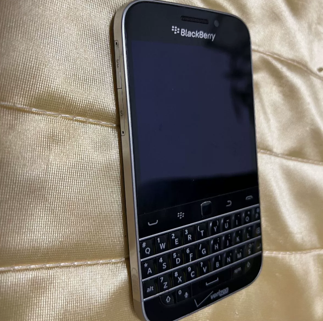 BlackBerry Classic Q20 16GB+2GB RAM Unlocked LTE Qwerty Keyboard | eBay