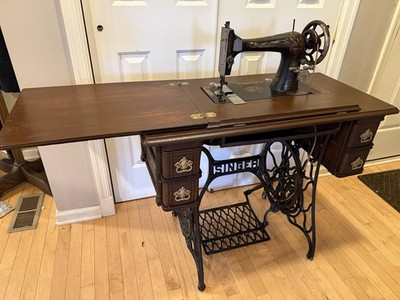 💙Gorgeous! Antique SINGER Sewing Machine + Wood Cabinet-TESTED WORKS | eBay