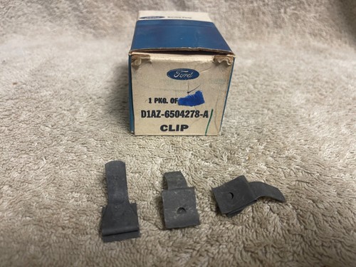 NOS FORD D1AZ-6504278-A 1970-73 MUSTANG TORINO RANCHERO DASH MOUNTING ...