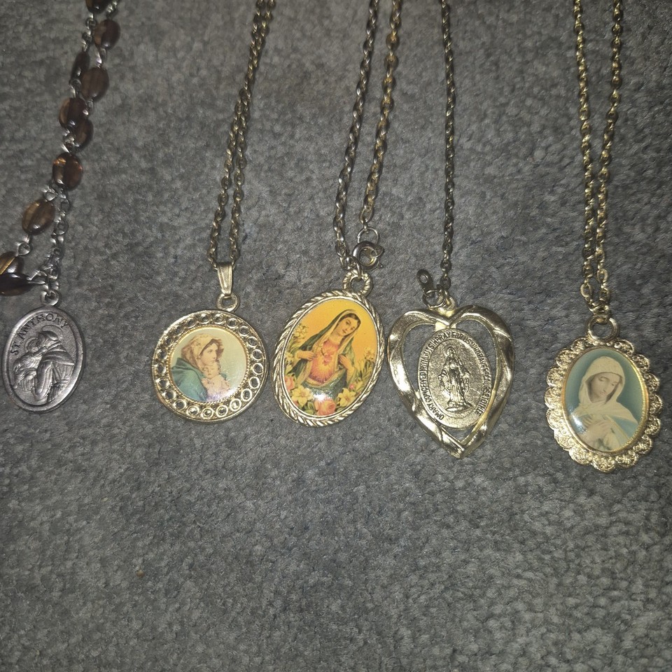 Religious Catholic Items 29 Rosary Bracelets Necklaces Medallions ...