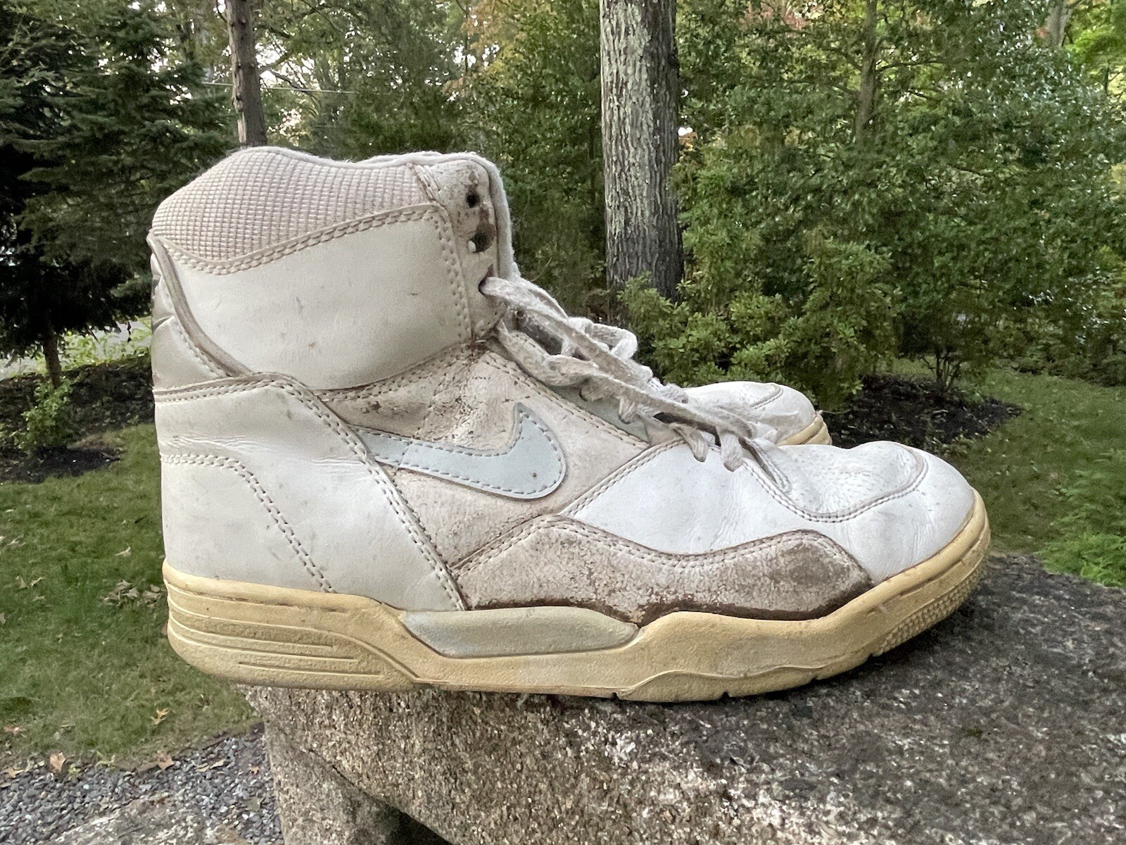 Vintage Nike Air Delta Force Shoes Mens High Top Bask… - Gem