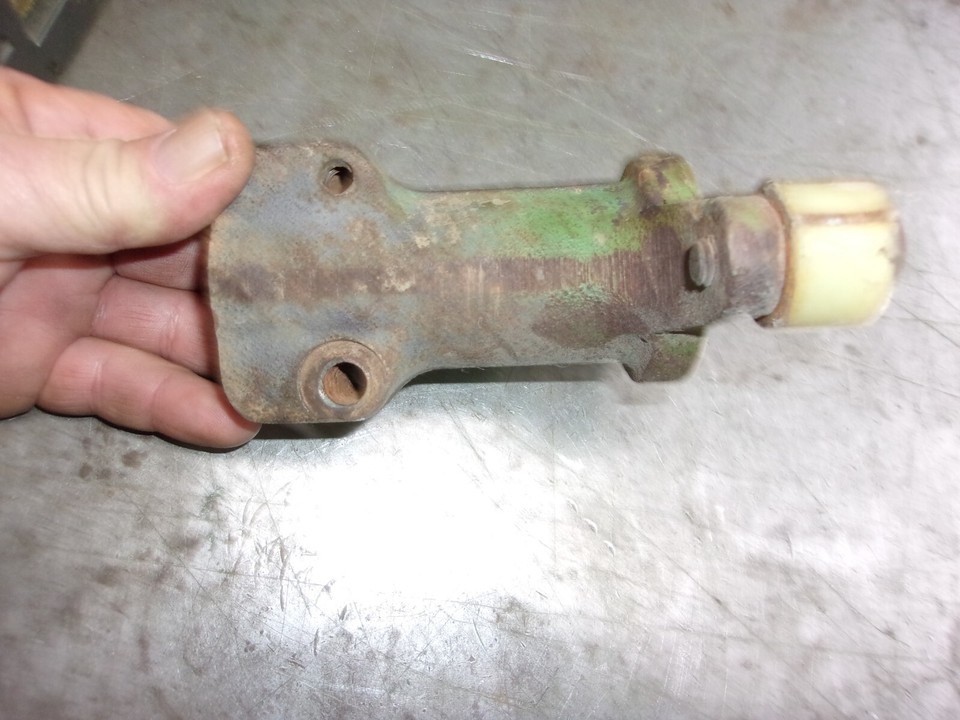 JOHN DEERE 3020 4020 4000 4030 6030 HYDRAULIC PUMP DRIVESHAFT R43829 | eBay