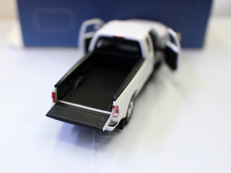 F350 Diecast Ford F-250 Pick-Up- Magnetic Gray Ford F250 Model Kit