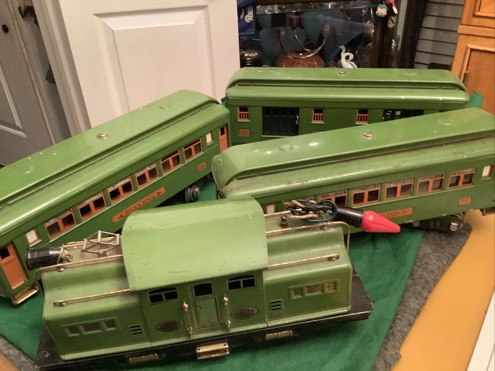 Antique Lionel Train Set | eBay