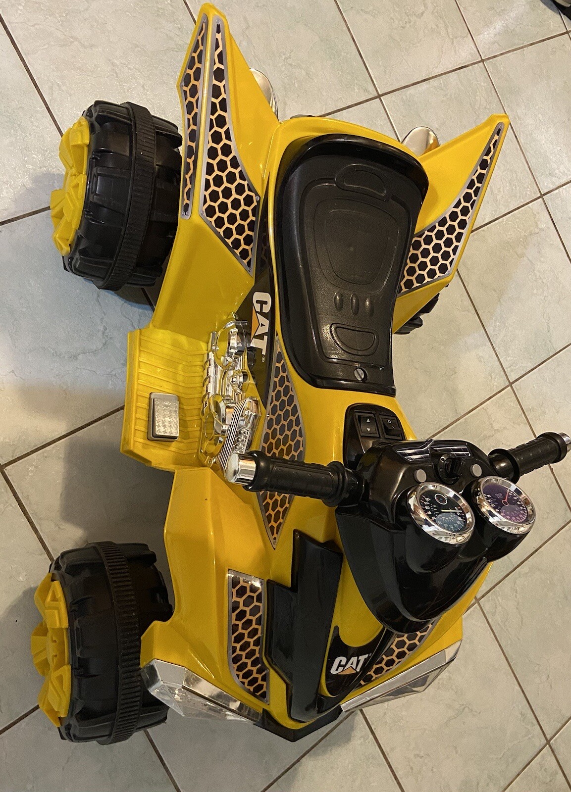 Kid Trax Caterpillar ATV Toddler Ride On Toy, 6 Volt Battery, 3-5 Years ...