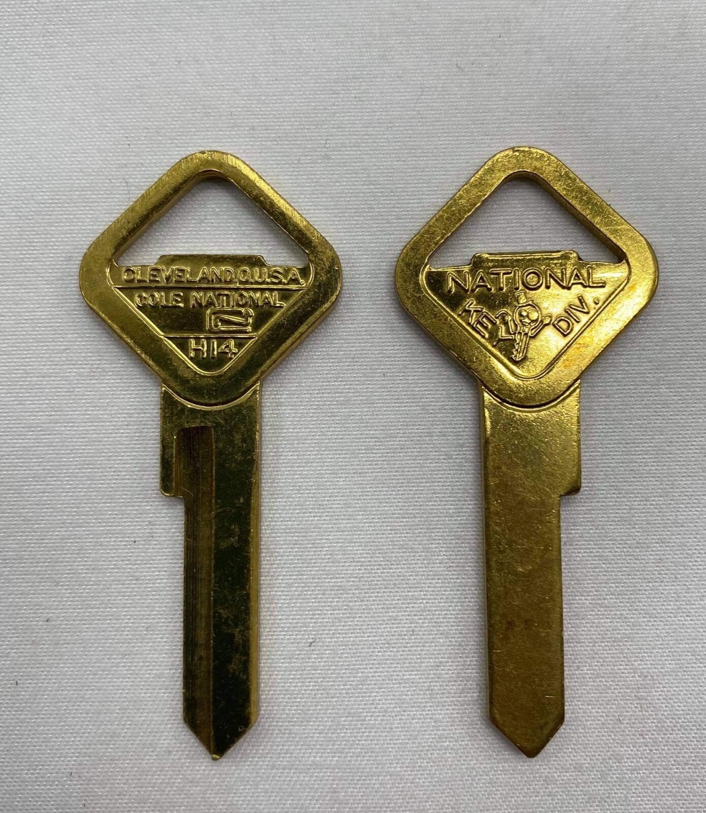 2 FORD UNCUT NATIONAL KEY BLANK 1952-1954 H14 1127 IGNITION/DOOR. FREE ...