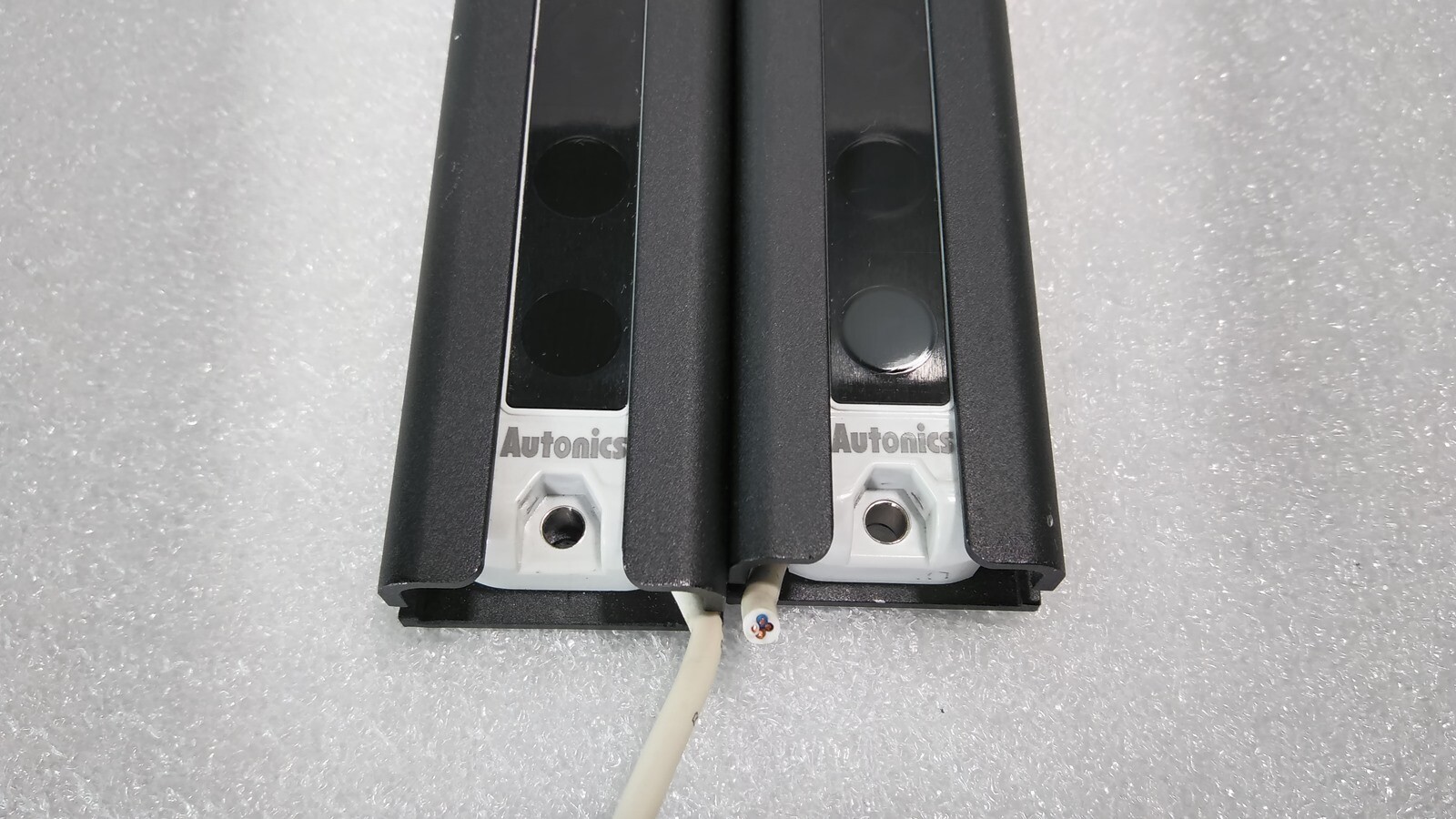 [Used] Autonics / BWP20-16R, 16T / Area Sensor, RX, TX Set, 355mm | eBay UK