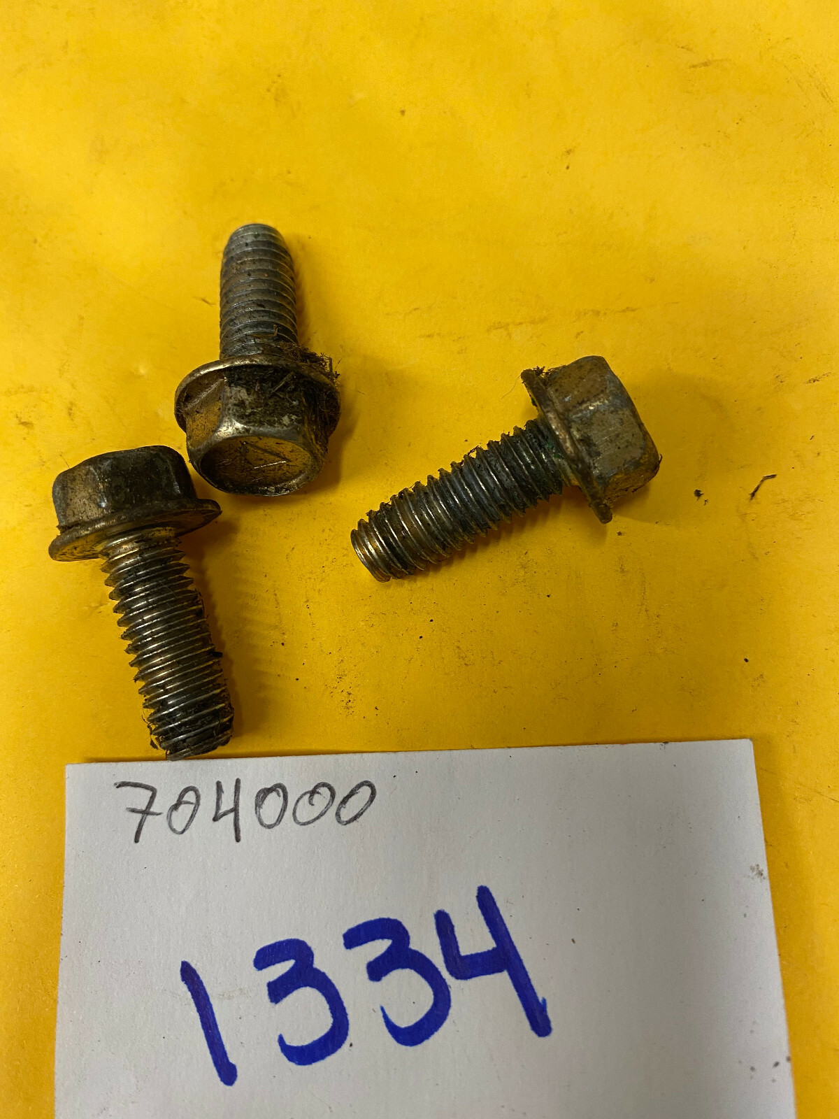Briggs & Stratton 12H802-1534-21 Engine Set Deck Engine Bolts Part ...