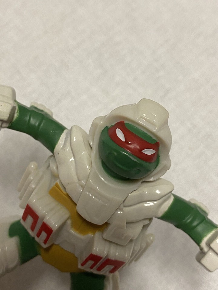 2016 Viacom Mutant Ninja Turtles TMNT McDonalds Red 2 Lot Figure ...