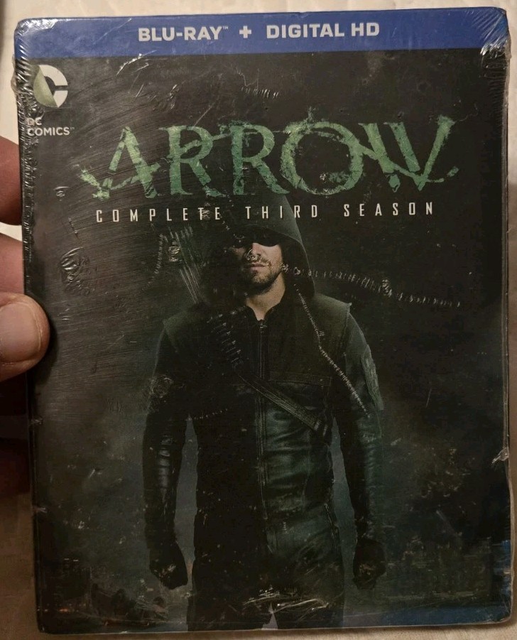 Arrow The Complete First & Second Season DVD & Third Season Blu Ray New ...