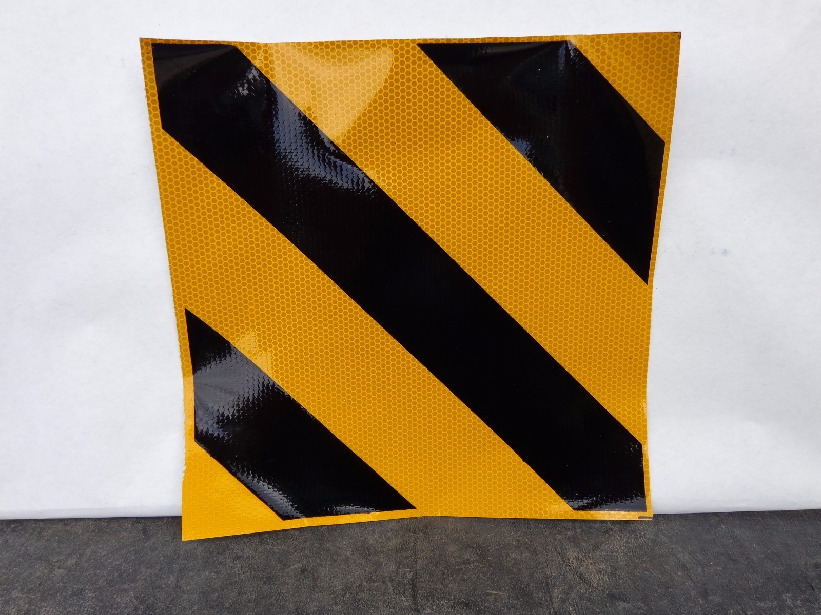 Adhesive Stick On Reflective Chevron Object Marker Left - Dot Compliant ...