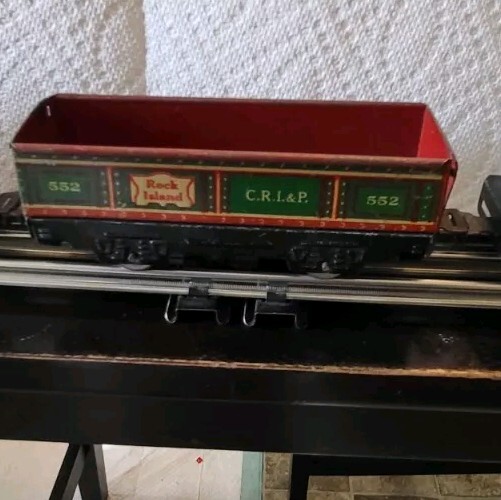 Vintage Marx Locomotive & 5 Piece Marx Train set New York Central Rock ...