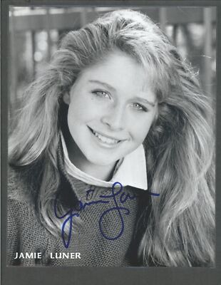 Jamie Luner - Signed Autograph Headshot Photo - Profiler | eBay