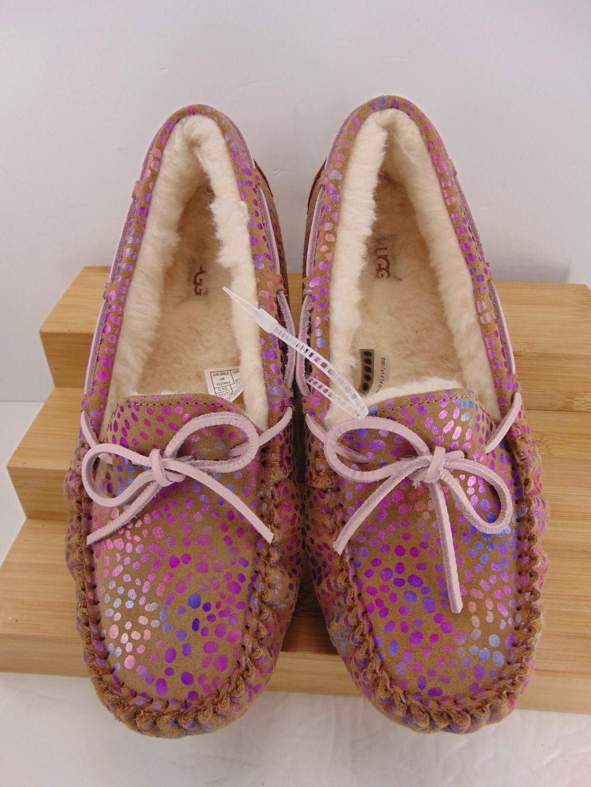 UGG AUSTRALIA (NEW) WOMENS ANSLEY METALLIC MULTICOLOR SLIPPERS MOCCASIN ...