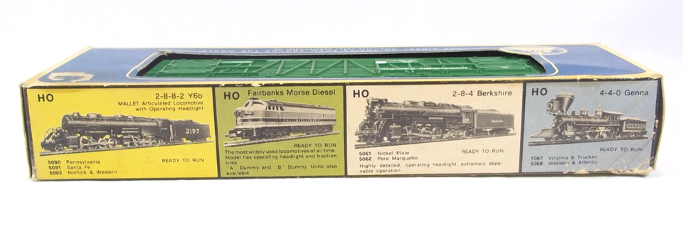 AHM HO Scale Stock Car 50' Northern Pacific No. 5421C Green w/Original ...