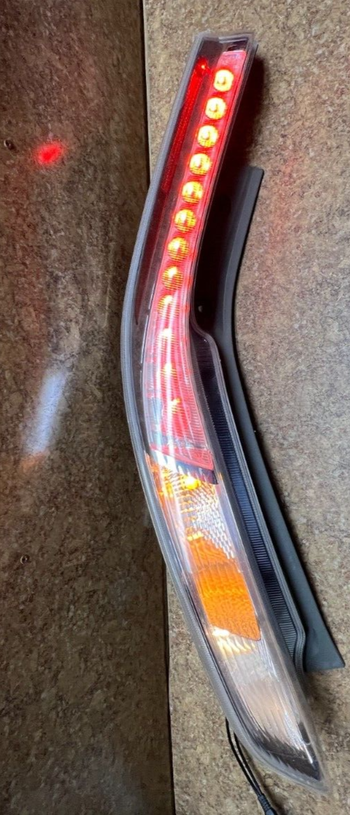 ⭕️ 2011 2012 NISSAN LEAF TAIL LIGHT ASSEMBLY DRIVER SIDE LH OEM ...