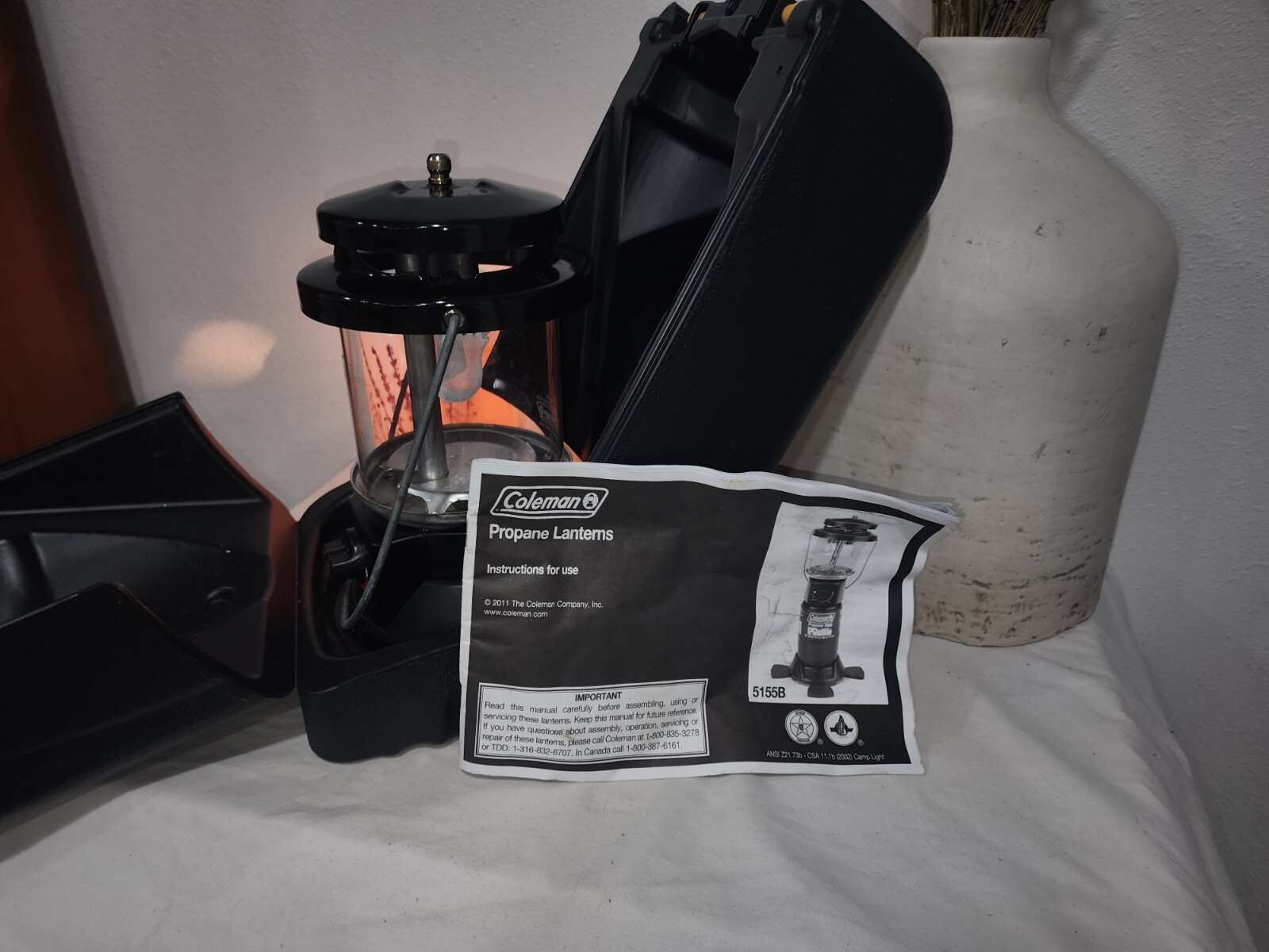 Coleman Propane Lantern #5155B With Plastic Carry Case and Base Stand ...
