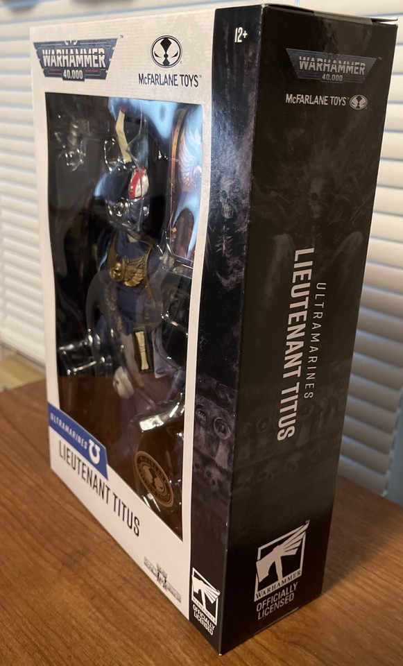 McFarlane Warhammer 40000 Lieutenant Titus Space Marine PLATINUM ...